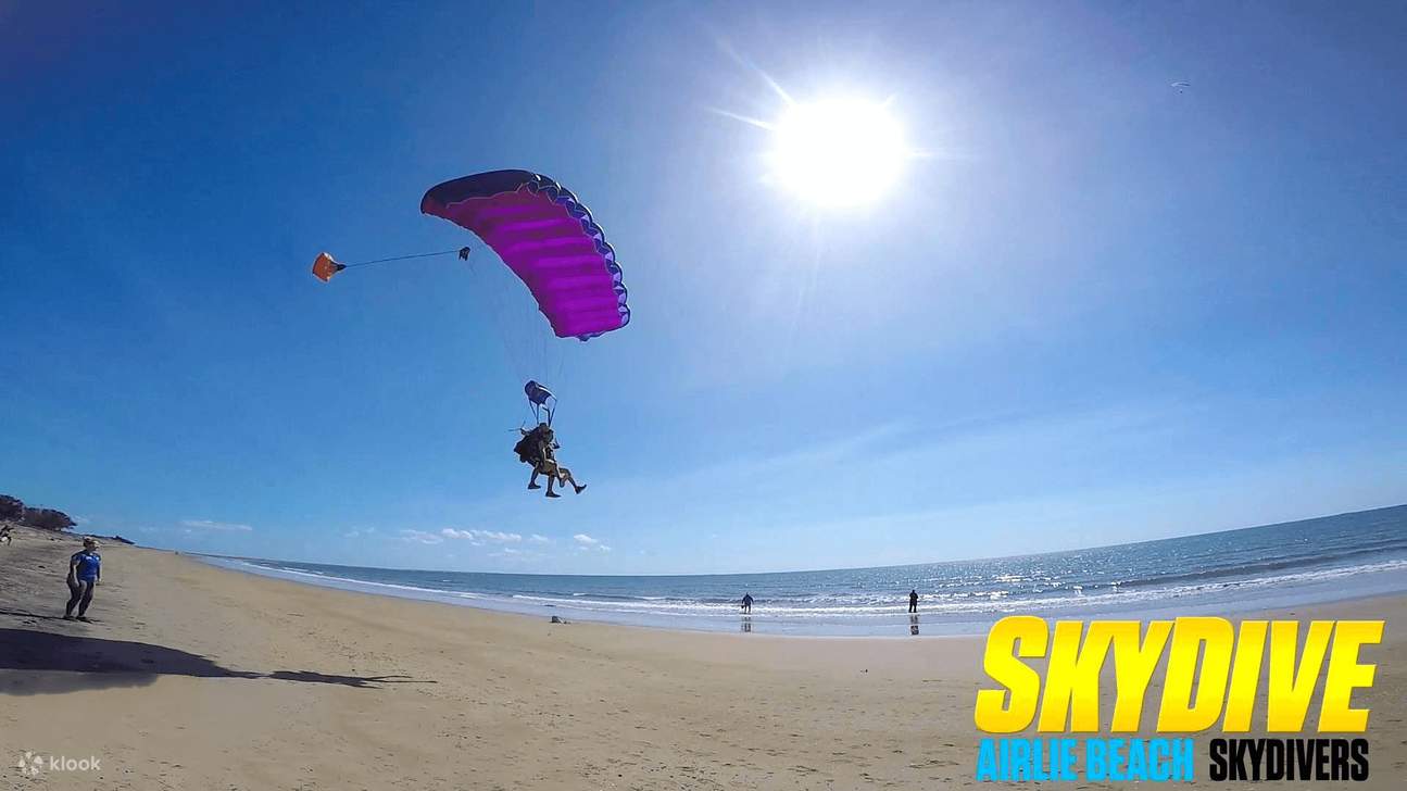 Airlie Beach Tandem Skydive Beach Landing Experience by 1300 Skydive in ...